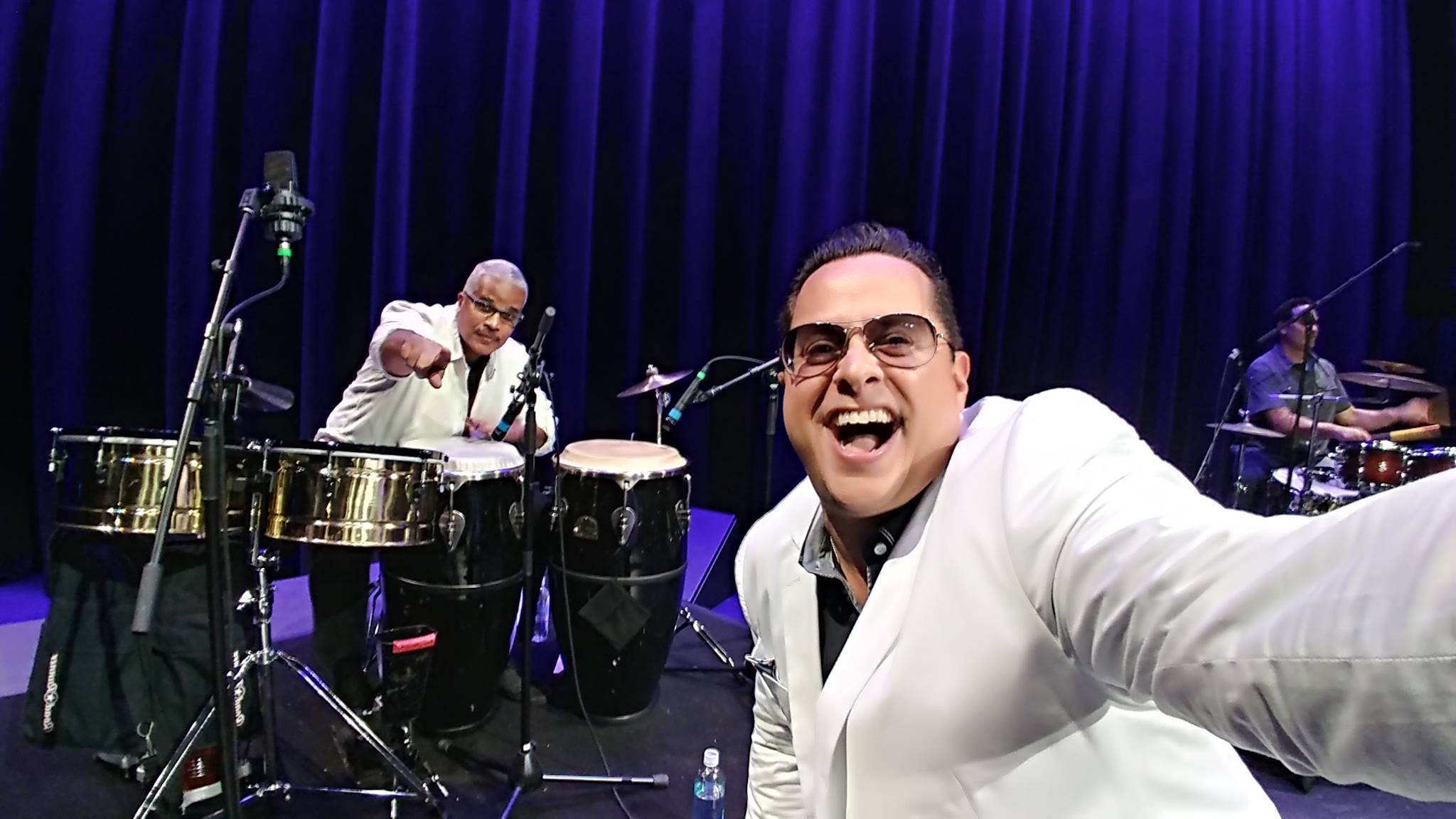 Tito Dimas selfie | Rico Monaco Band